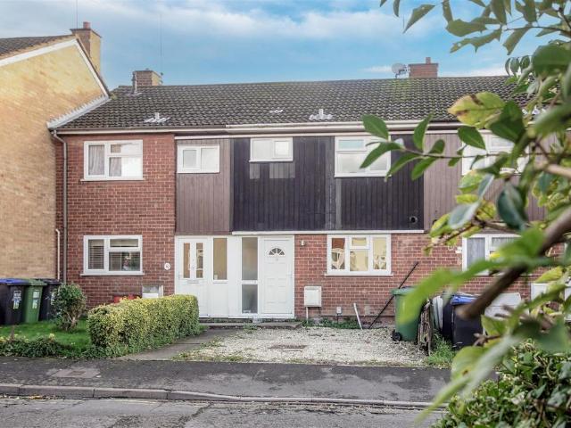 3 bedroom terraced house for sale