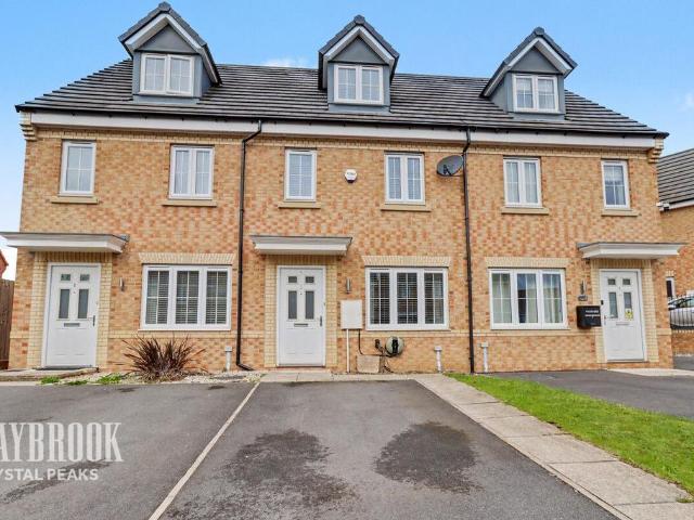 3 bedroom terraced house for sale
