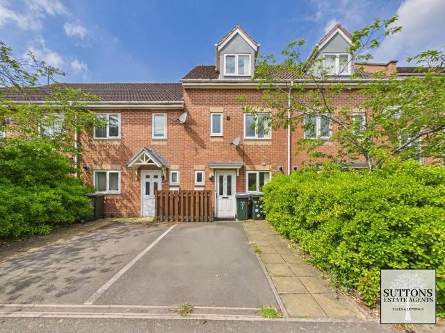 3 bedroom terraced house for sale