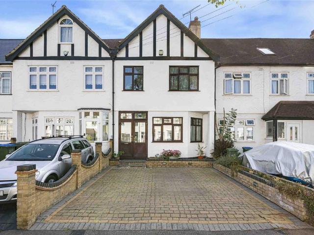 3 bedroom terraced house for sale