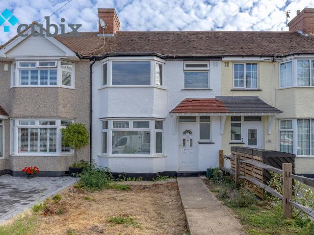 3 bedroom terraced house for sale
