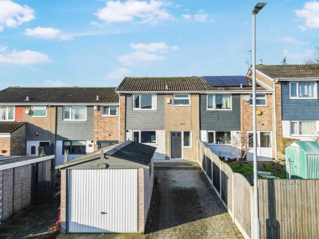 3 bedroom terraced house for sale
