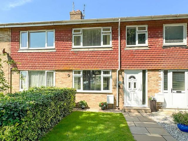 3 bedroom terraced house for sale