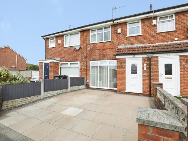 3 bedroom terraced house for sale