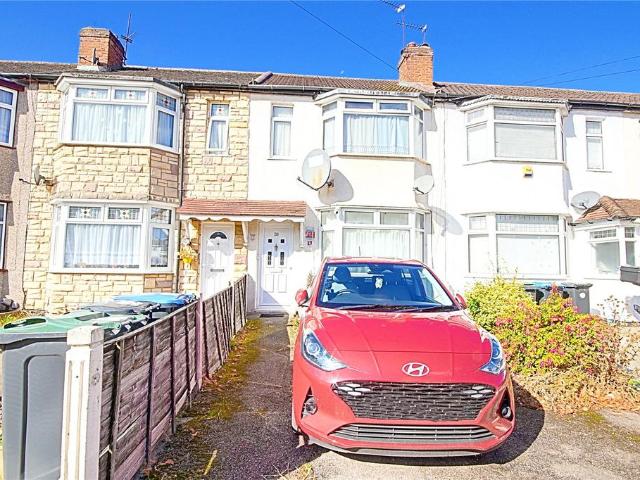 3 bedroom terraced house for sale
