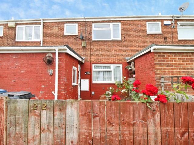 3 bedroom terraced house for sale