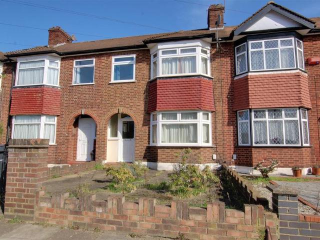 3 bedroom terraced house for sale