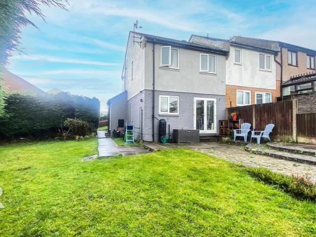 3 bedroom terraced house for sale