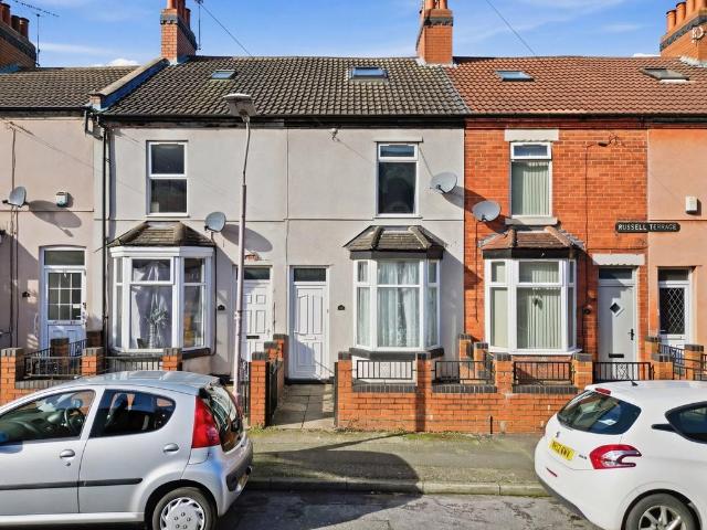 3 bedroom terraced house for sale