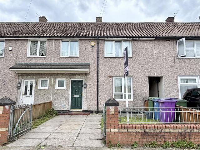 3 bedroom terraced house for sale
