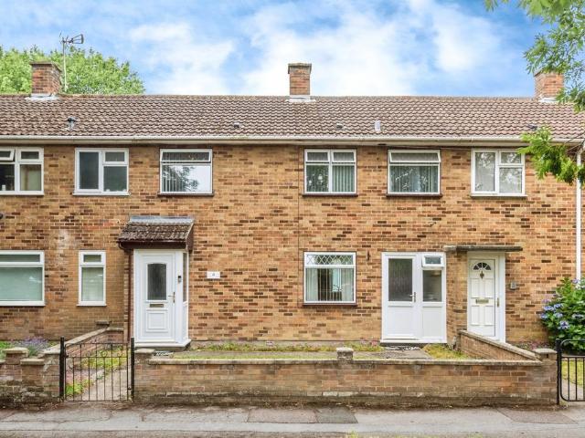 3 bedroom terraced house for sale