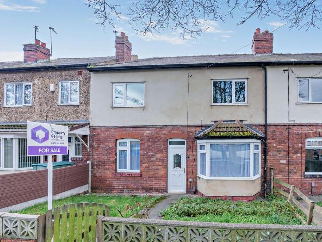 3 bedroom terraced house for sale