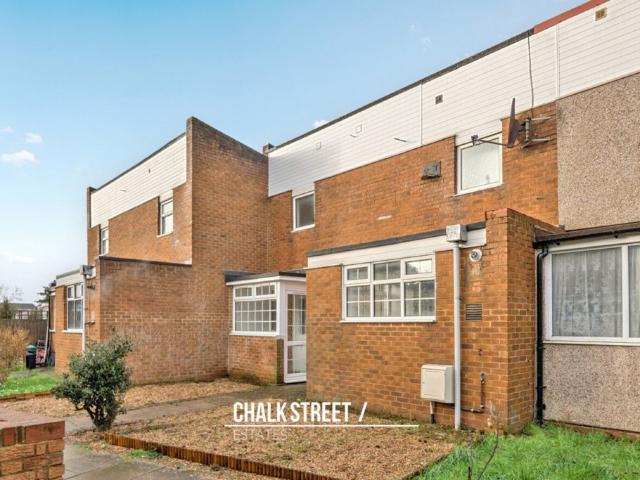 3 bedroom terraced house for sale