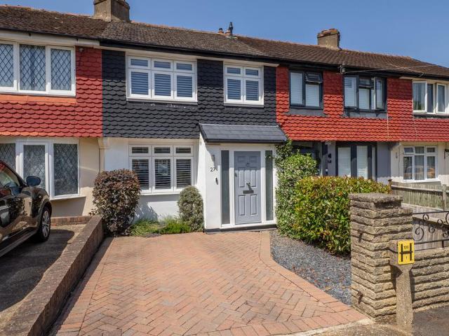 3 bedroom terraced house for sale