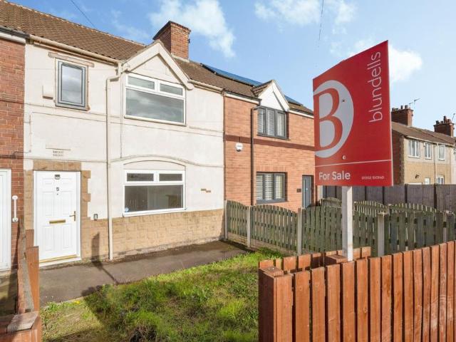 3 bedroom terraced house for sale