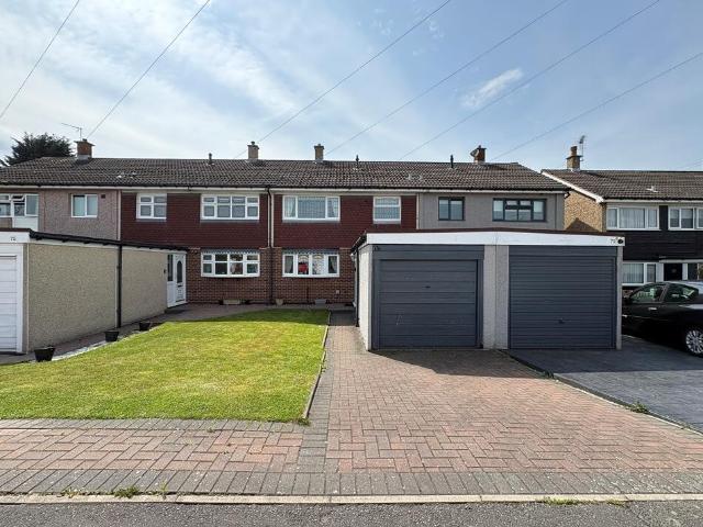 3 bedroom terraced house for sale