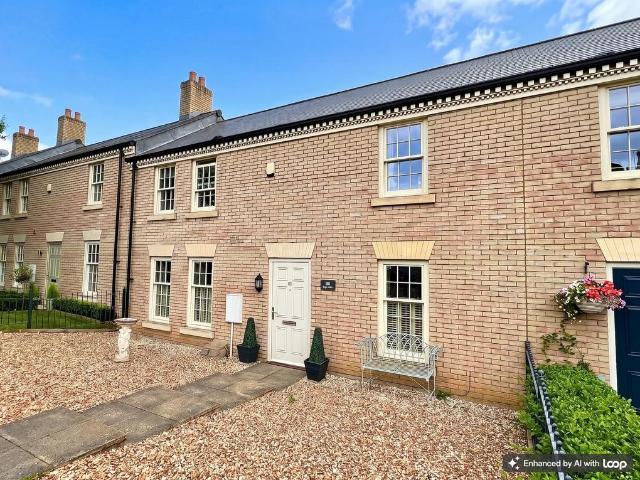 3 bedroom terraced house for sale