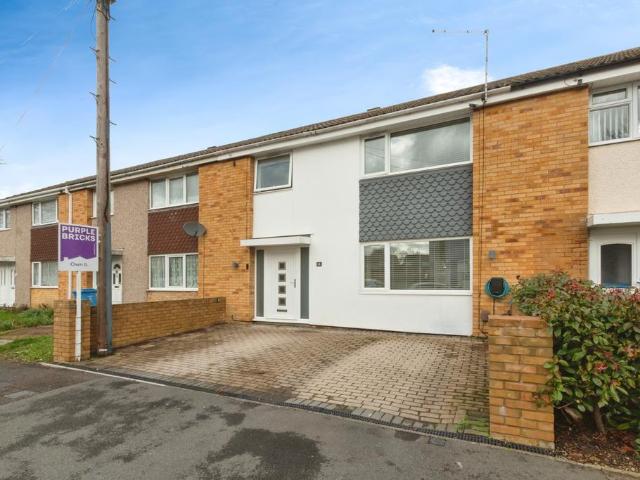 3 bedroom terraced house for sale