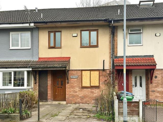 3 bedroom terraced house for sale