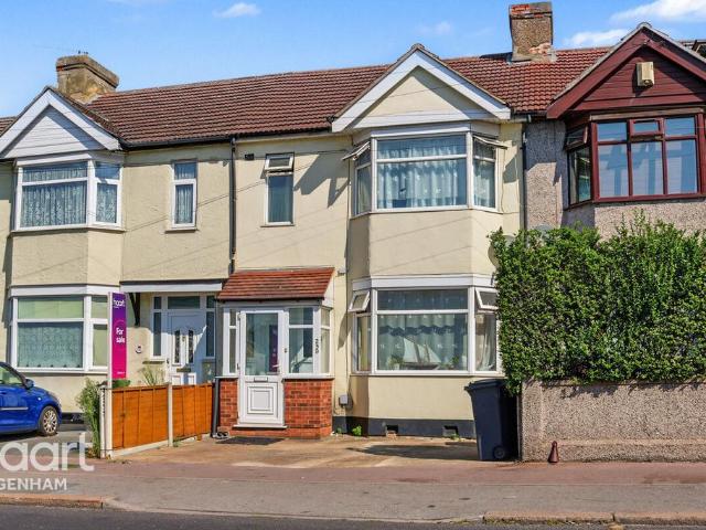3 bedroom terraced house for sale