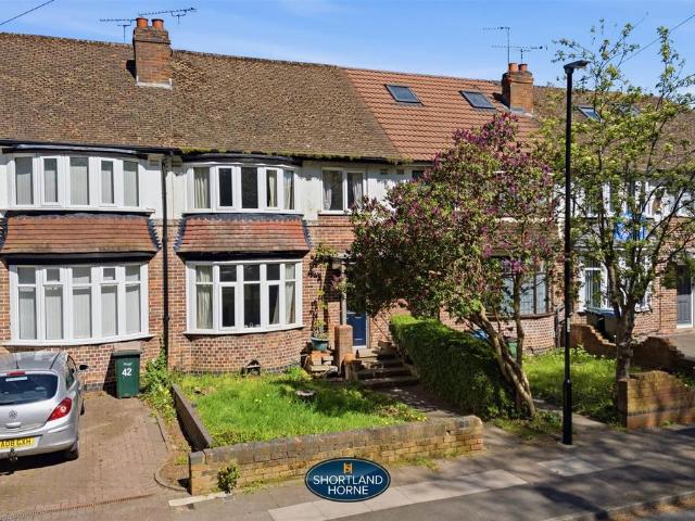 3 bedroom terraced house for sale