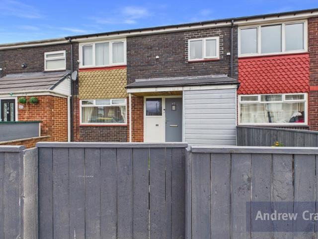 3 bedroom terraced house for sale