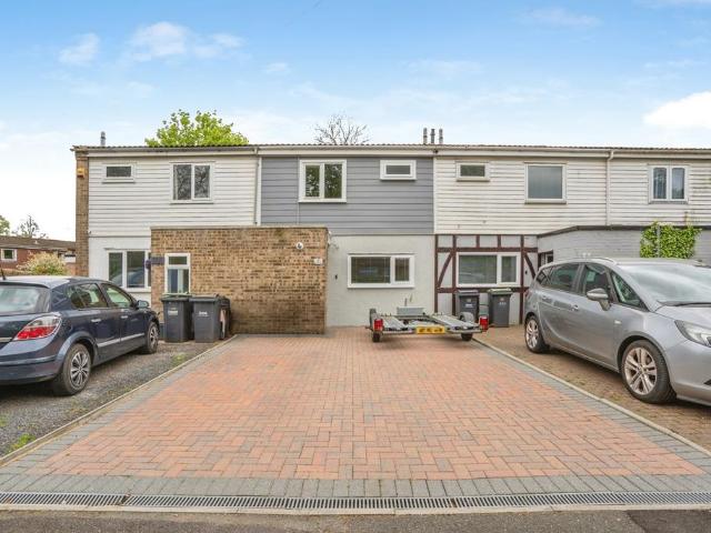 3 bedroom terraced house for sale