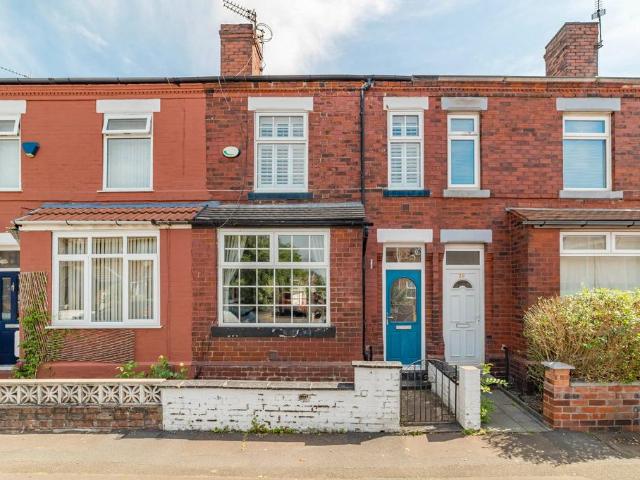 3 bedroom terraced house for sale