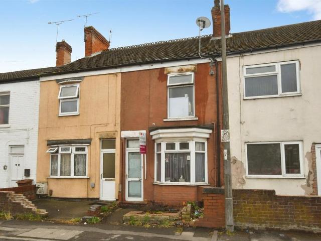 3 bedroom terraced house for sale