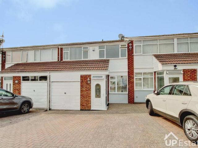 3 bedroom terraced house for sale