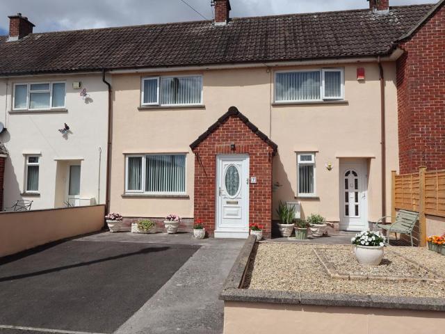 3 bedroom terraced house for sale