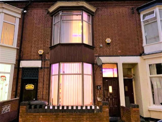 3 bedroom terraced house for sale