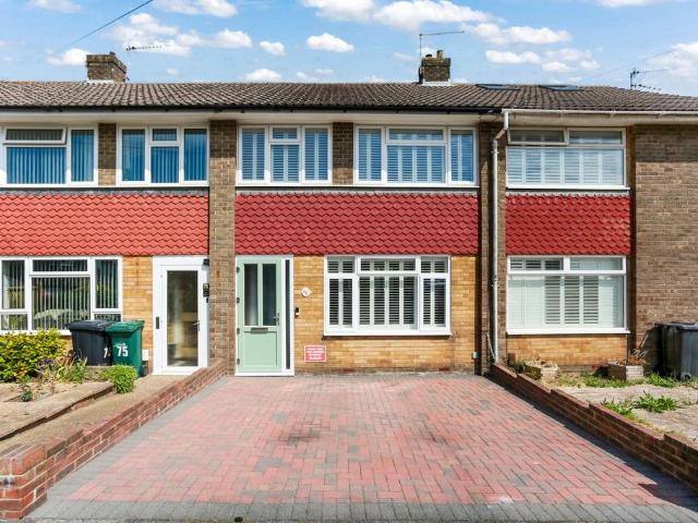 3 bedroom terraced house for sale