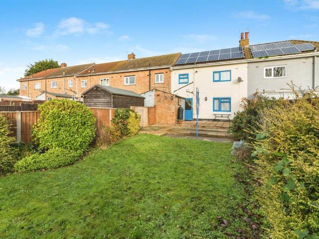 3 bedroom terraced house for sale