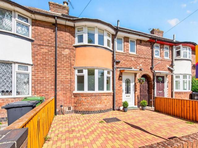 3 bedroom terraced house for sale