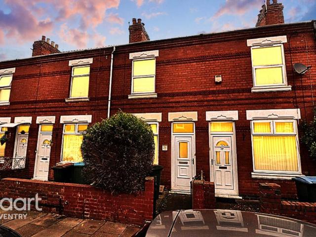 3 bedroom terraced house for sale
