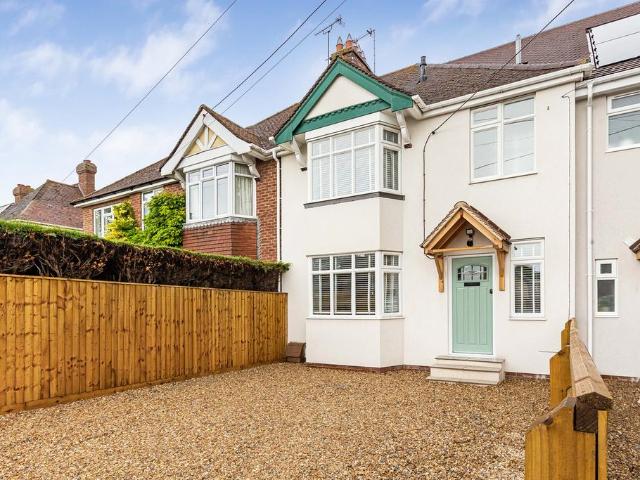 3 bedroom terraced house for sale
