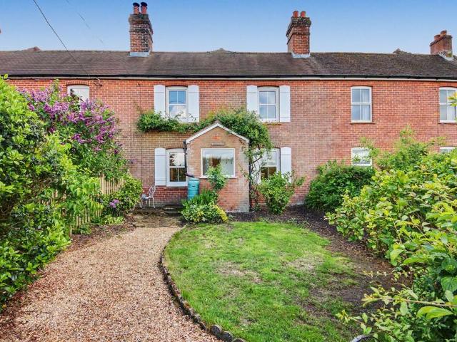 3 bedroom terraced house for sale