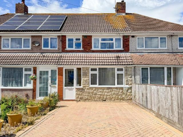 3 bedroom terraced house for sale
