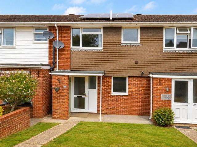 3 bedroom terraced house for sale