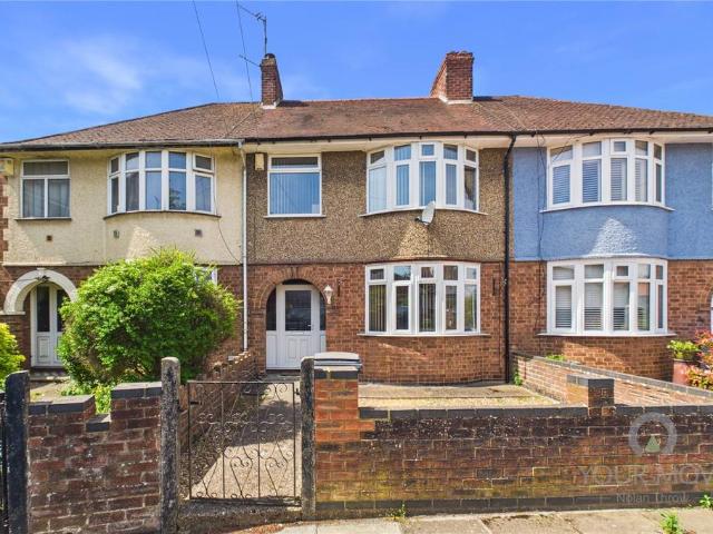 3 bedroom terraced house for sale