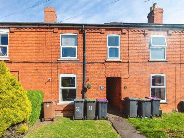 3 bedroom terraced house for sale