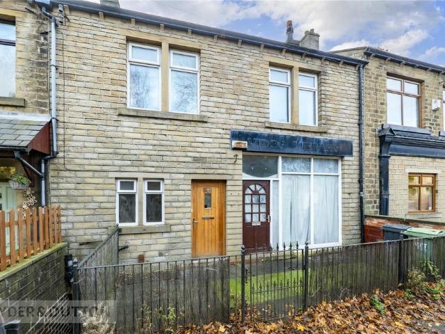 3 bedroom terraced house for sale