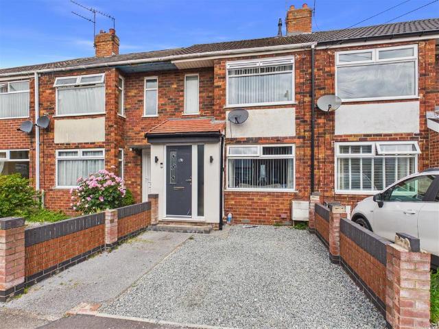 3 bedroom terraced house for sale