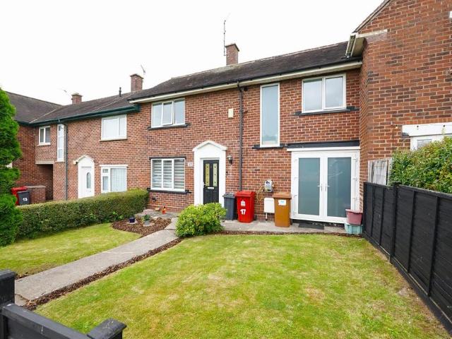 3 bedroom terraced house for sale