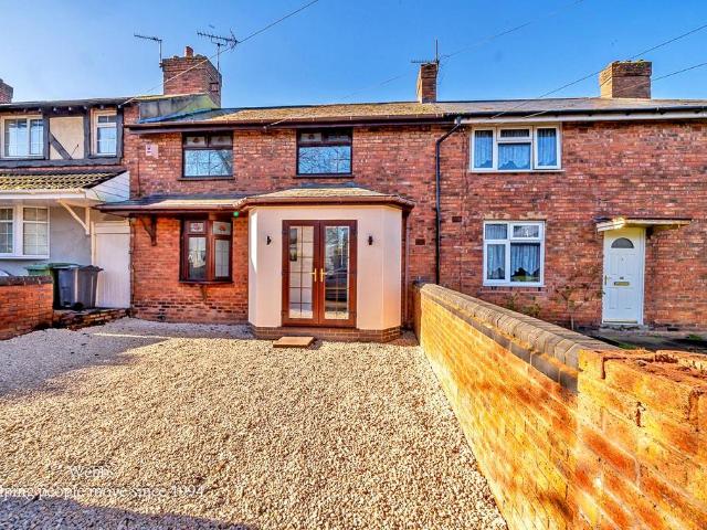 3 bedroom terraced house for sale