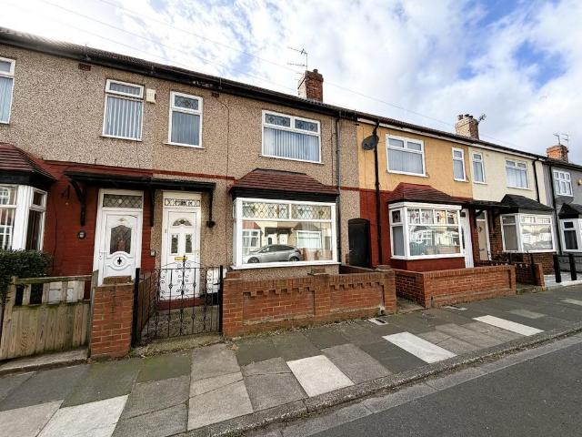 3 bedroom terraced house for sale