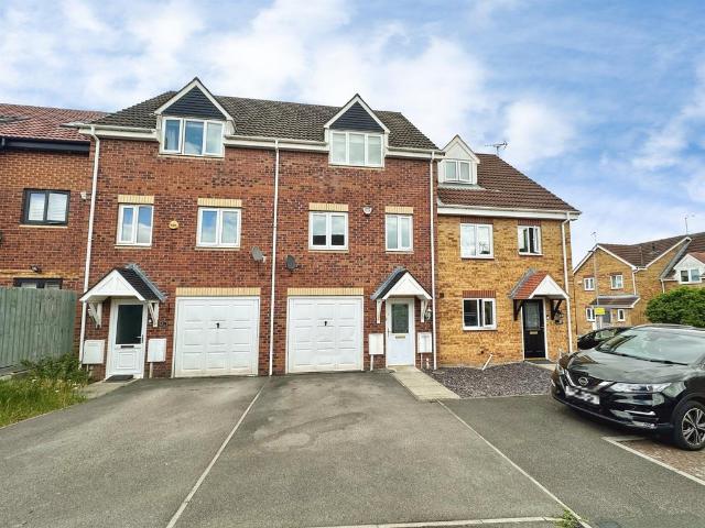 3 bedroom terraced house for sale