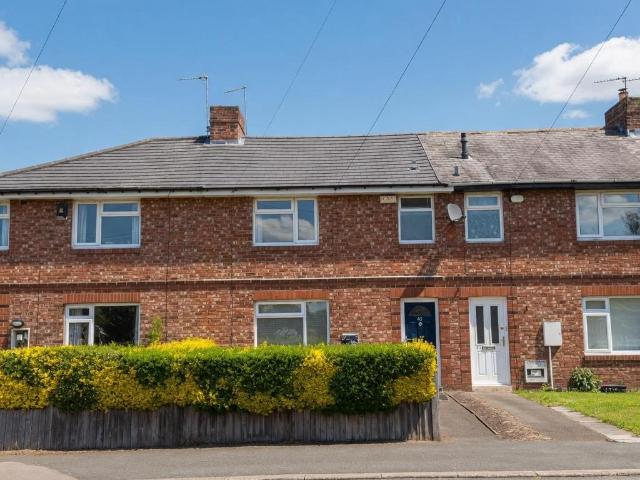 3 bedroom terraced house for sale