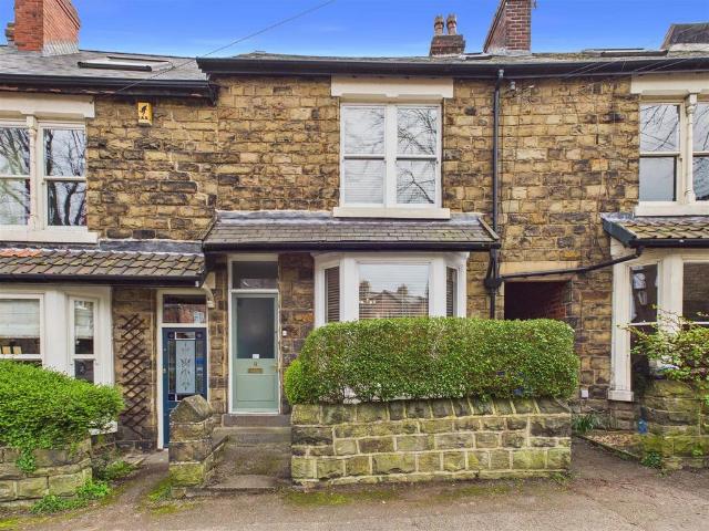 3 bedroom terraced house for sale